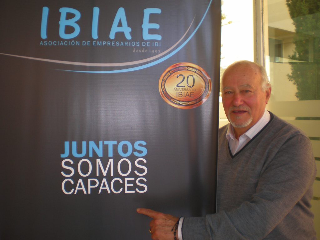 El expresidente de IBIAE Fernando Casado, mención especial a título ...