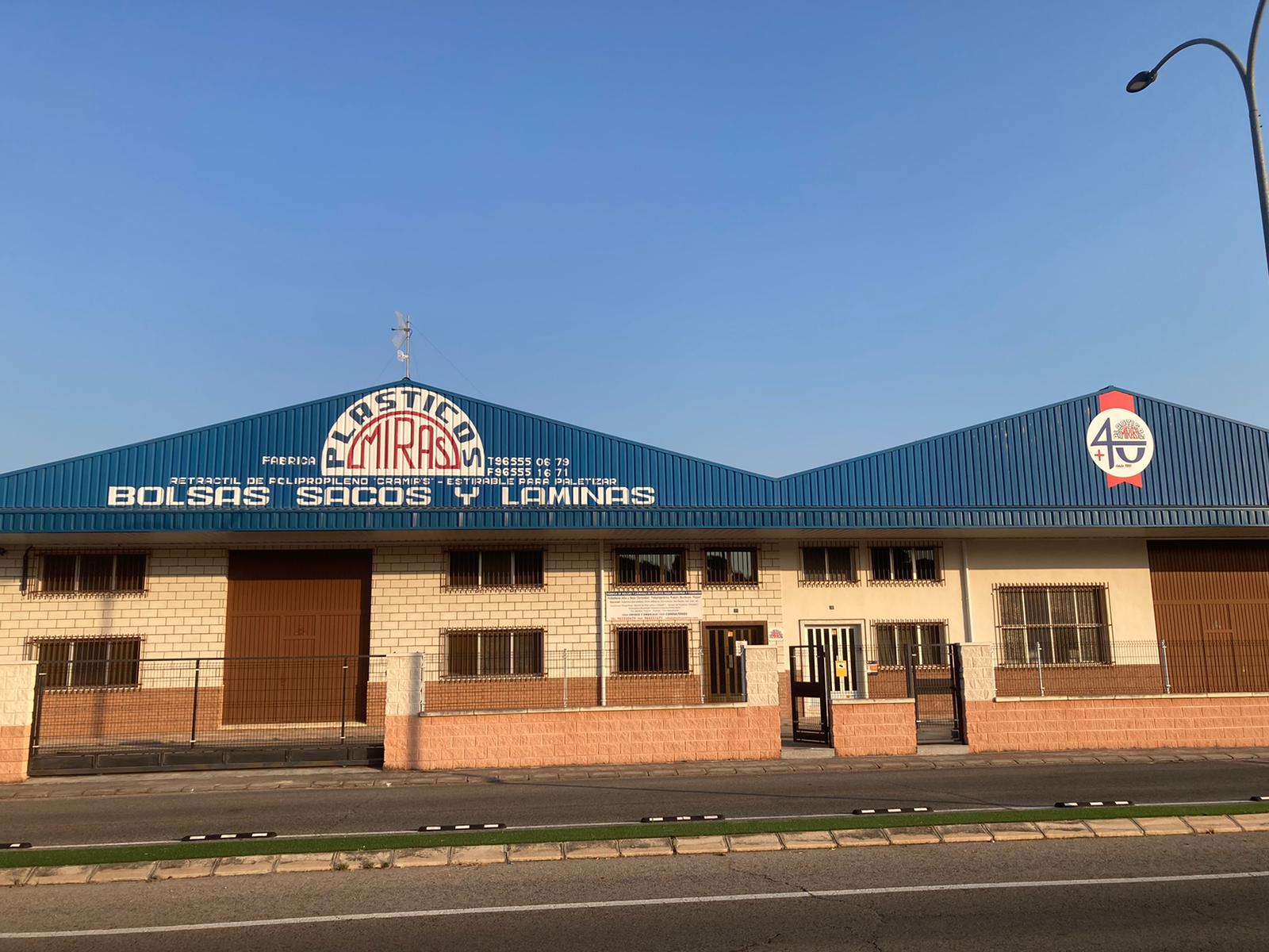 PLÁSTICOS MIRAS celebra su 40 aniversario como referente del sector del ...